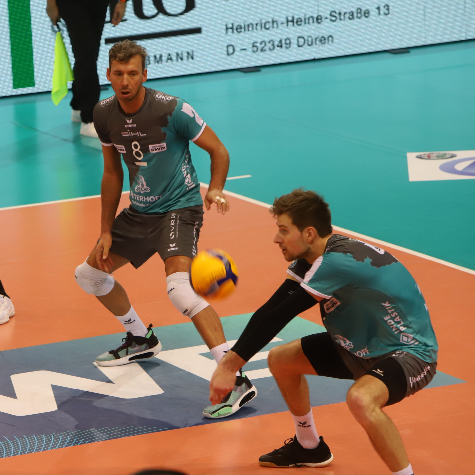 SWD powervolleys Düren: Bühl unter Druck setzen » DN-News